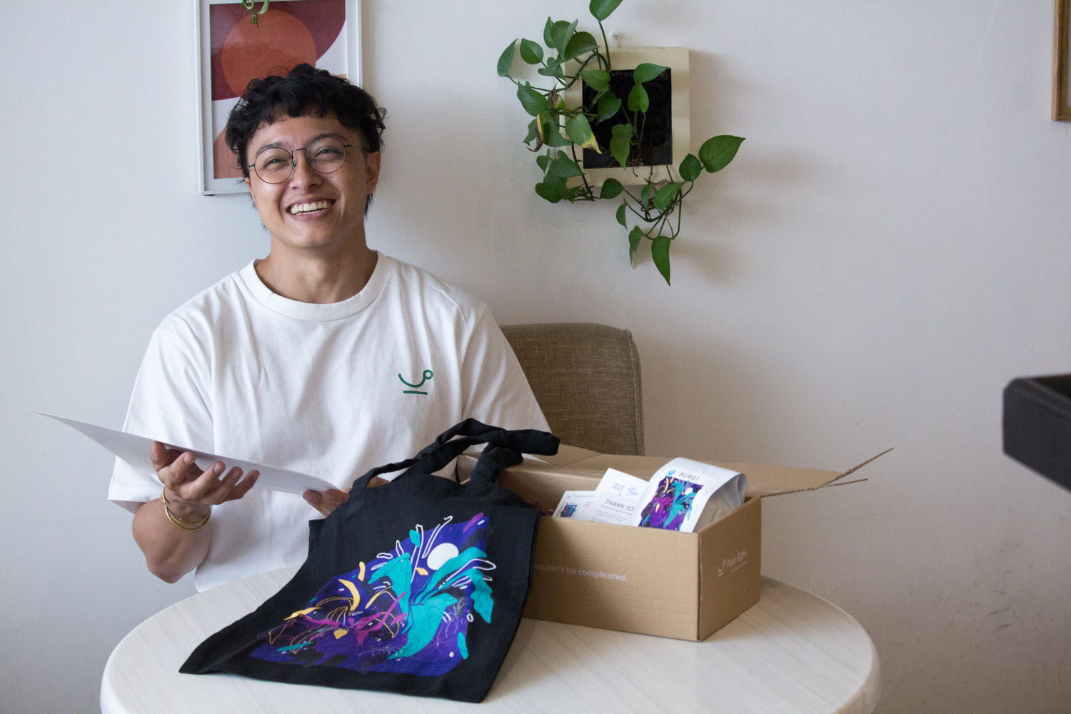 Plain Sight Coffee holds first artist collaboration event with Lee Cac